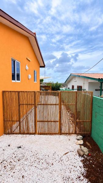 Dushi Breeze - Curazao