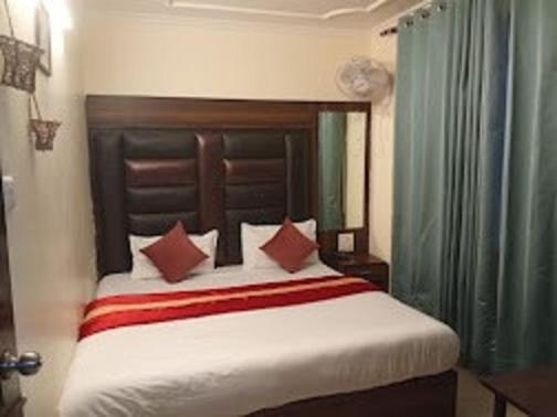 Hotel Laxmi Palace - Mussoorie