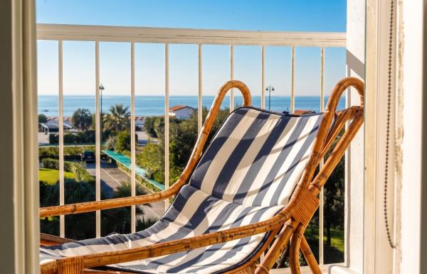 Spacious Apartment In Forte Dei Marmi - Sea View & Balcony - Forte dei Marmi