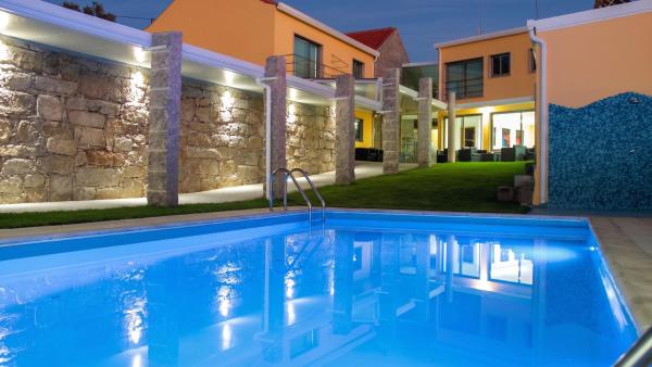 Comfortable Bungalow Pinhel, Pool - Almeida, Portugal