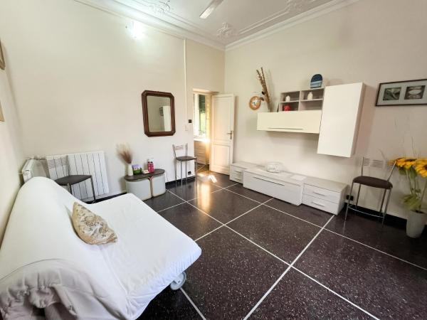 Charming Apartment In Genova - 70 M² - Parking Included - Genoa