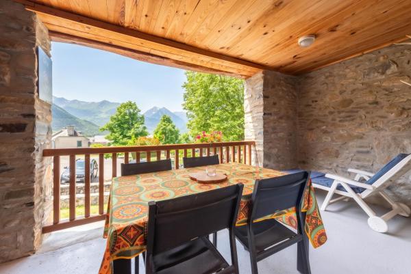 Maison De Charme à Guchan Avec Vue Sur La Montagne Et Jacuzzi - Loudenvielle