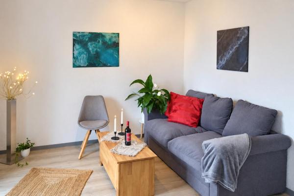Magdeburg Stay Ms14 - Beimsstraße 81 - Domblick - Parkplatz - Balkon - 2einzelbetten - 1 Schlafsofa - 3 Personen - Magdeburg