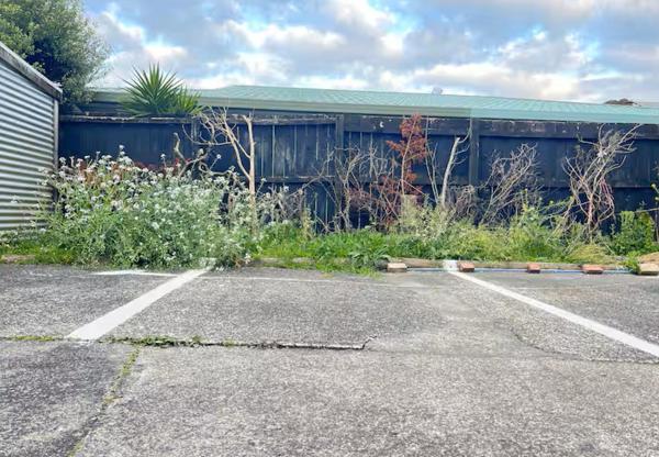 Campvan Site In Albany - Auckland