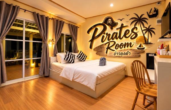 Pirates Room Ao Lung Dam Koh Samed - Ko Samet