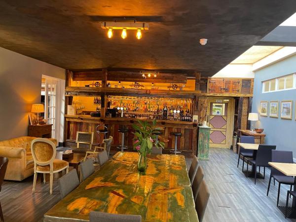 The French Partridge, - Northampton