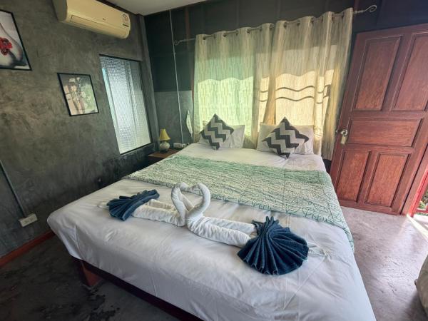 Alura Cozy Mountain Bungalows - Phuket