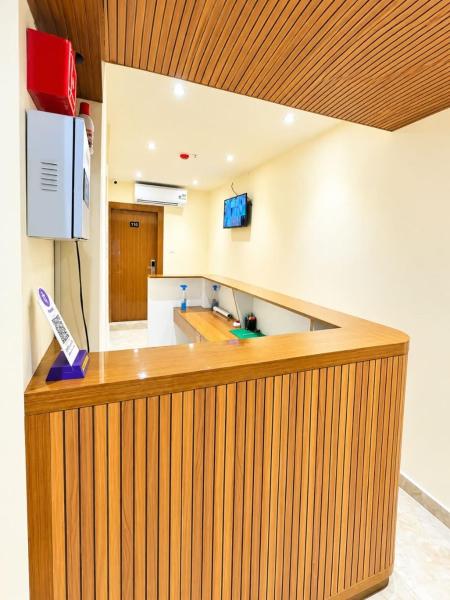 Hotel Grand Orchid - Mumbai
