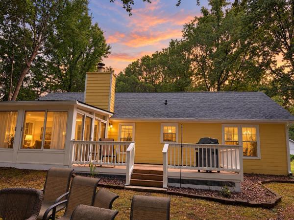 Beautiful Peachtree City Home 3br 14 Nights - Peachtree City, GA