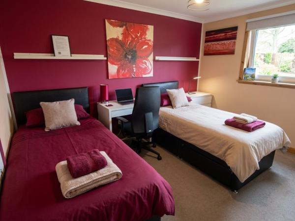Private Room, Free Wi-fi & Parking - A - Glasgow