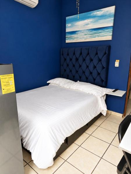 Habitacion 11 Independiente Con Mucha Privacidad ,Cerca Del Consulado , Cas , A 200 Mts Del Vado Del Rio - Hermosillo