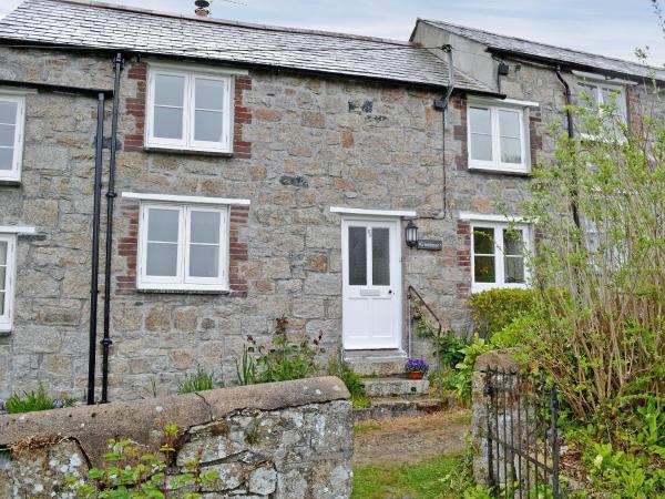 Gwelmor - St Austell