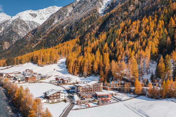 Glanz & Glory Hotel - Tyrol