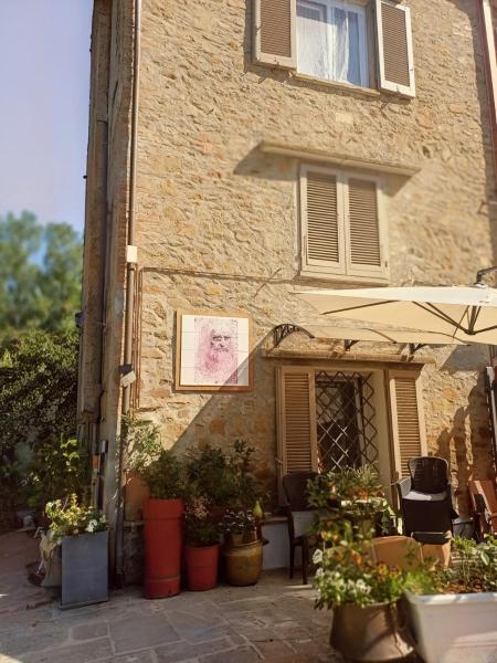 Genevieve Grove - Bio Retreat - Pistoia