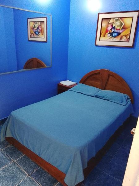 Hostal El Golf - Santa