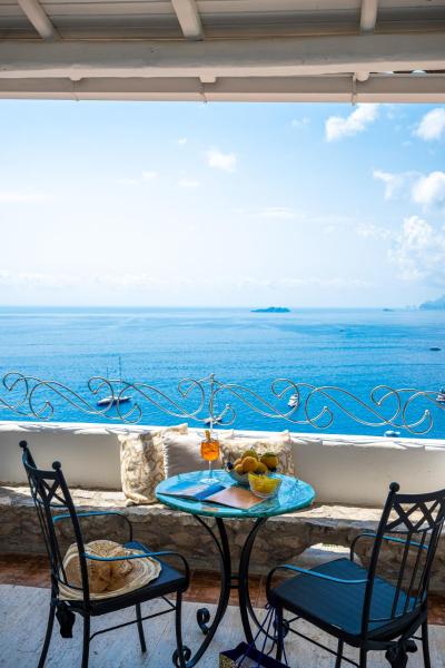 Villa Santa Chiara Positano Suites - Positano