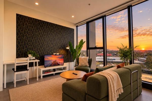 Pool Stay With Bbq Near Olympic Park Station - Parramatta