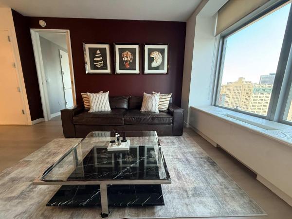 Chic Manhattan 1br Steps To World Trade - New York City