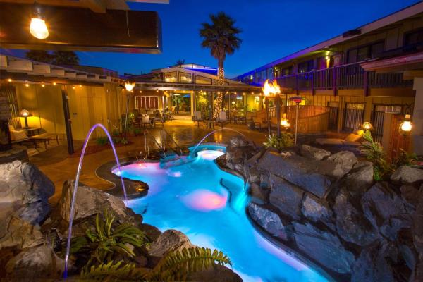 Best Western Plus Humboldt Bay Inn - Eureka, CA
