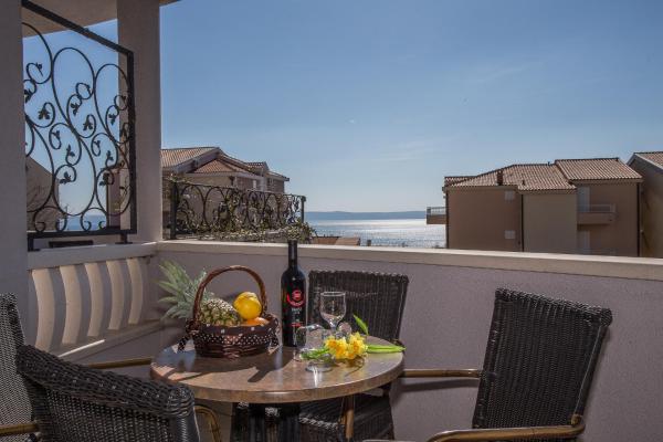 Apartments Kristina - Makarska