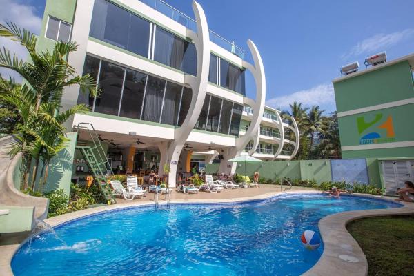 Room2board Hostel And Surf School - コスタリカ