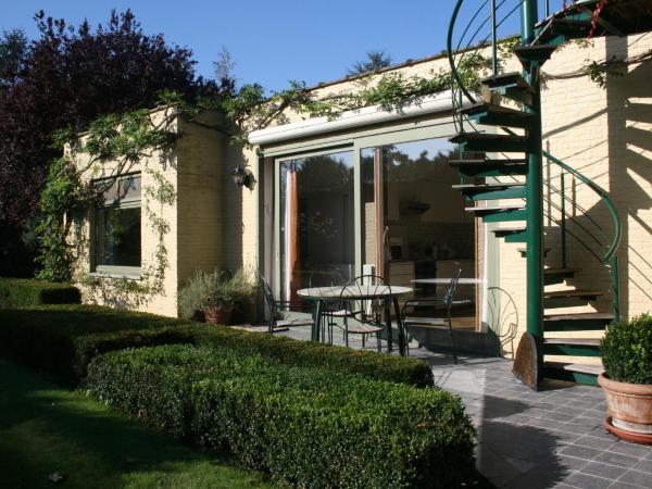 Holiday Home In Zingem With Garden - Kluisbergen
