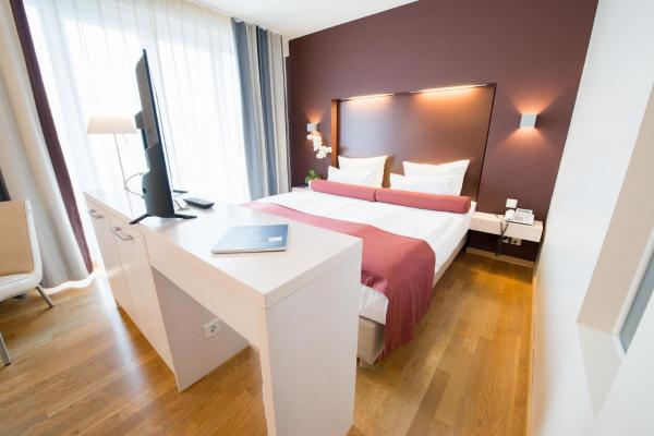 Nymphe Strandhotel & Apartments - Sassnitz