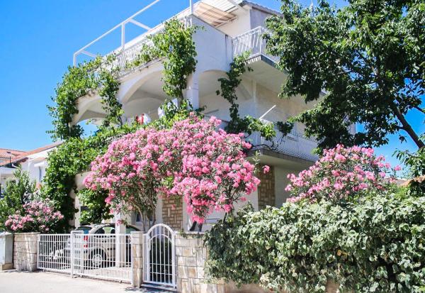 Apartments Milka - Šibenik