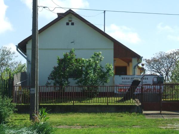 Norbi Apartmanok - Abádszalók