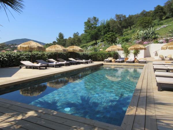 Villa Tricoli B&b Avec Piscine - Saint-Tropez