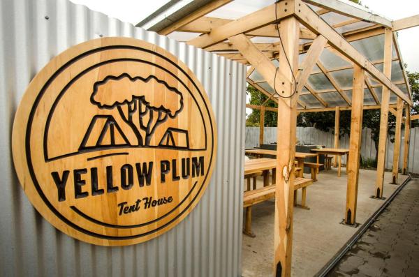 Camping Yellow Plum - Puerto Natales