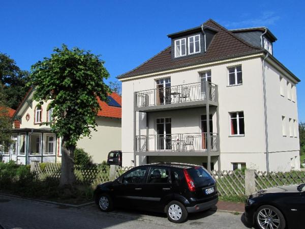 “Haus Am Küstenwald” Ferienwohnungen - Rostock