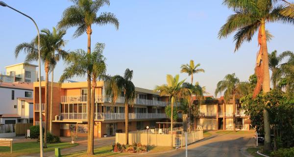 Jadran Motel & El Jays Holiday Lodge - Gold Coast