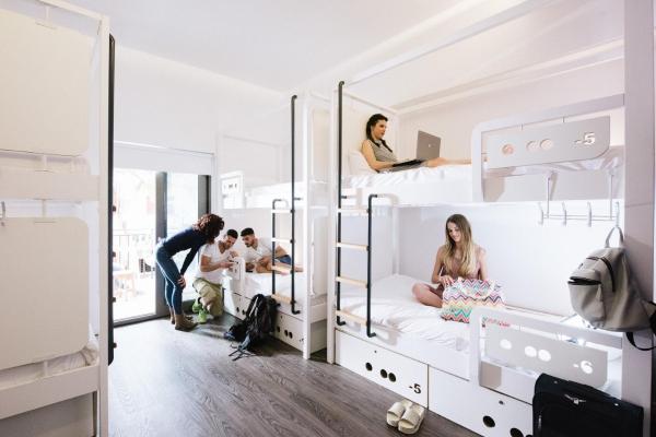 Cocoon City Hostel - Chania