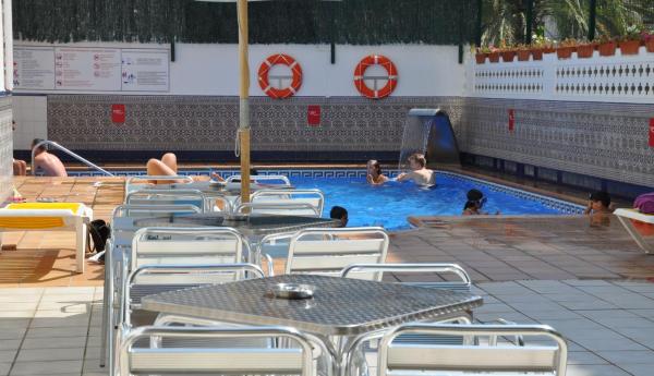 Aparthotel Safari - Calella