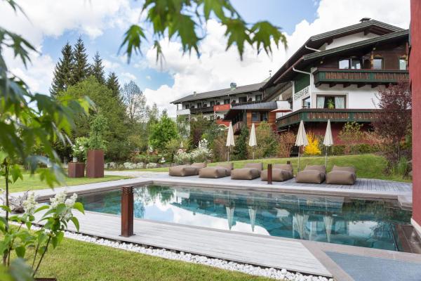 Romantik Hotel Santer - Toblach