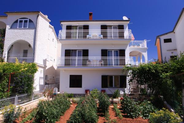 Apartments Jolanda - Rogoznica