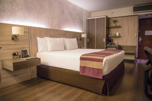 Aku Hotels - Lima