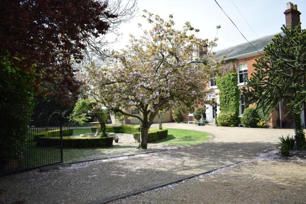 Glendower Guest Apartments - Dereham
