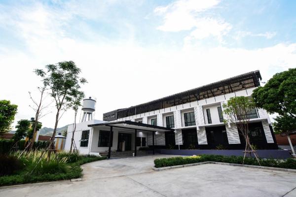 By Hotel Kanchanaburi - Kanchanaburi
