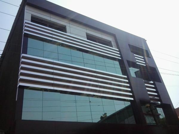 Deluxe Ac Room At Hotel Js Excellency - Mahabaleshwar