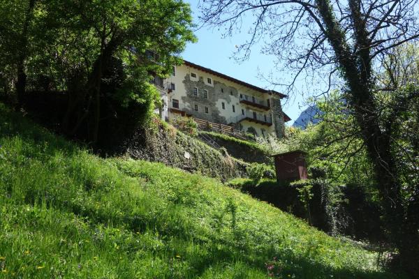 Auberge Lou Créton Di Lui Hostel - Alpes