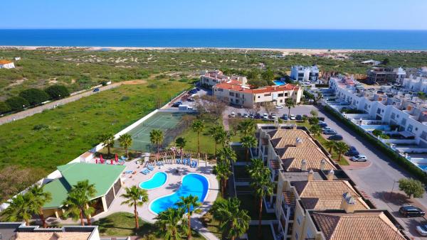 Praia Da Lota Resort – Beachfront Hotel - Monte Gordo