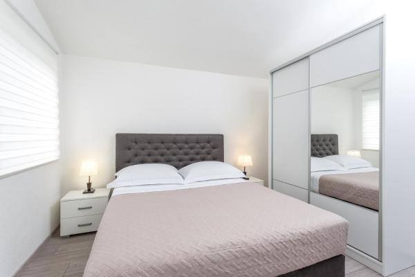 Jela Apartment - Hvar