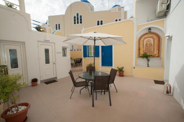 Santorini Camping/rooms - Santorini