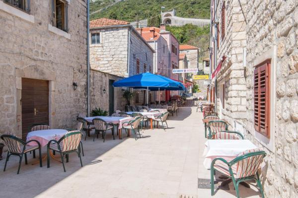Apartments Rgeto - Ston