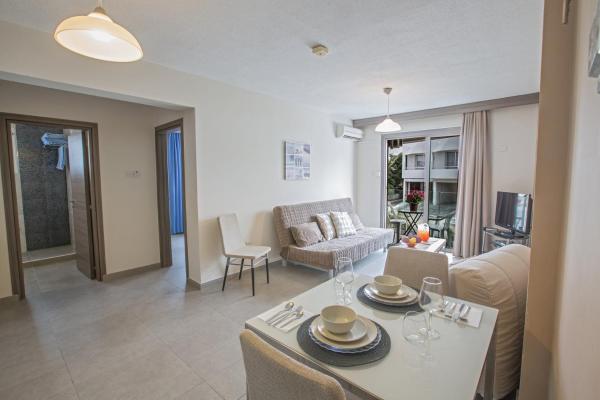 Merab Napa Suites - Famagusta