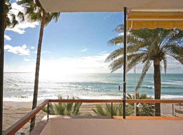 Apartamentos Playa Torrecilla - Nerja