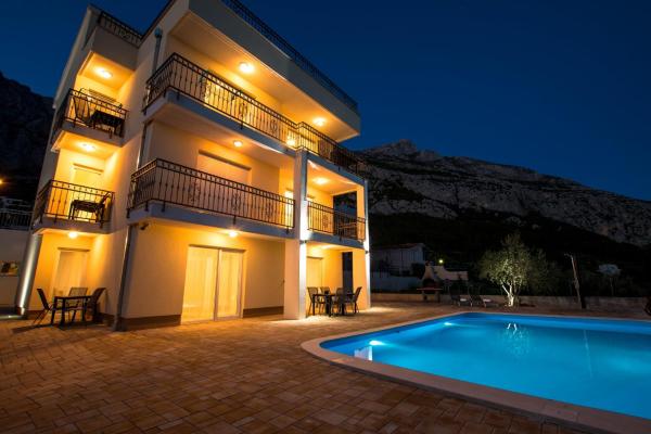 Apartments Matanovi Dvori - Makarska