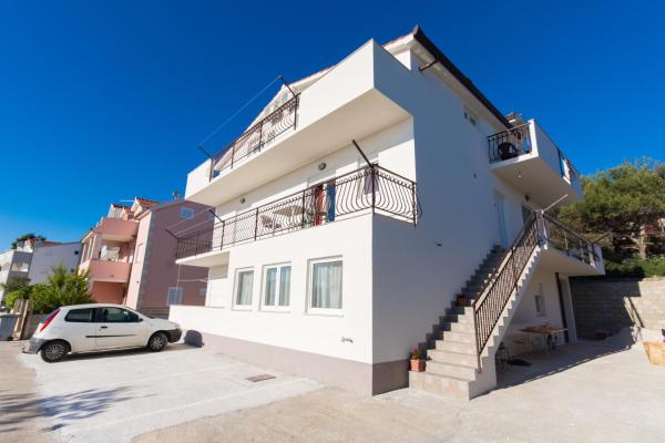 Apartmani Island - Trogir